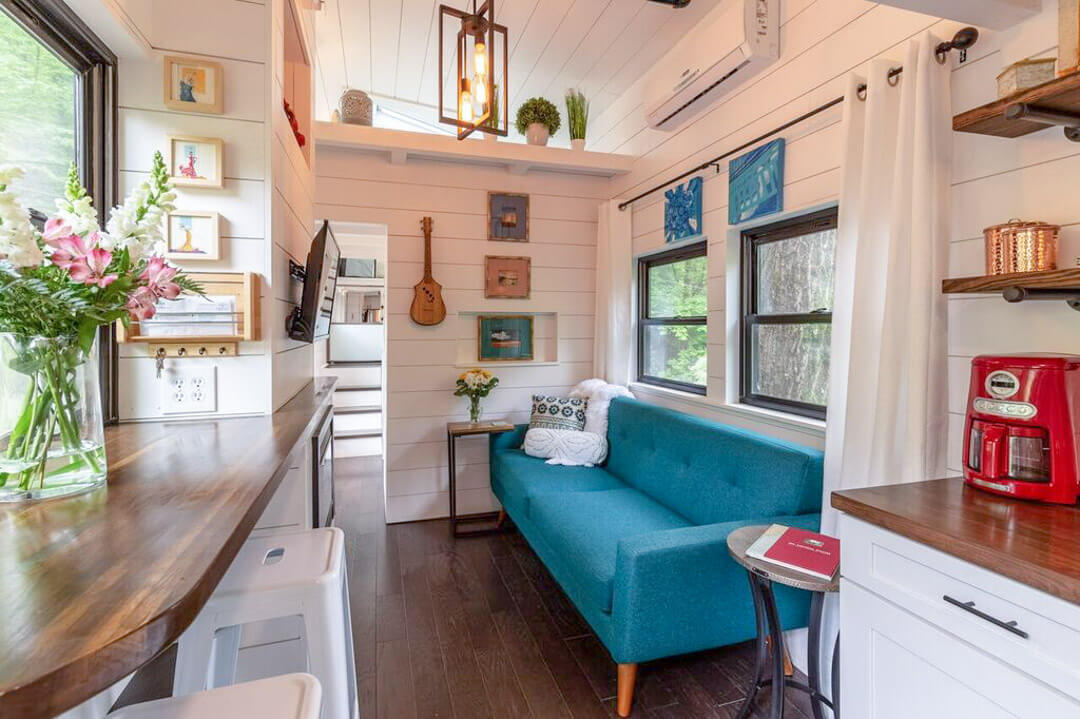 Innovative Tiny House Design: How Erin Found the Perfect Solution ...