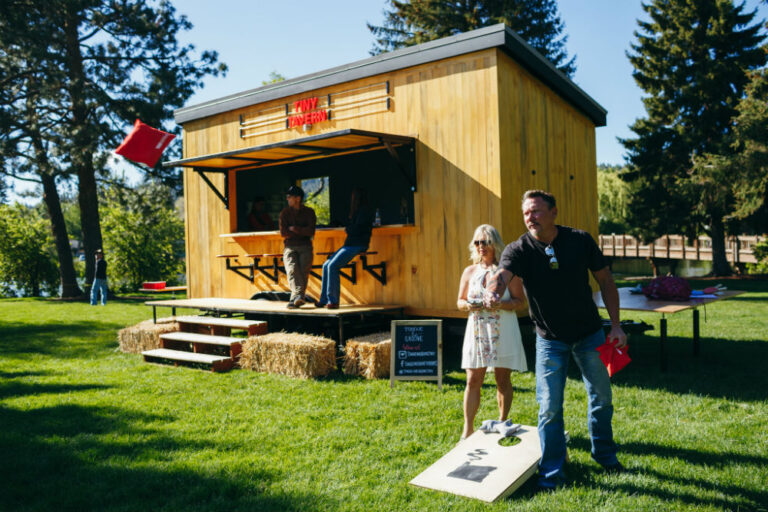 Tiny House Bar: The New Trend in Mobile Bars | Tiny House Basics